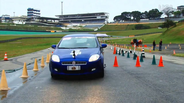 UOL Carros mostra a diferença entre freios comuns e freios com ABS - TV UOL UOL Carros mostra a diferença entre freios comuns e freios com ABS - TV UOL