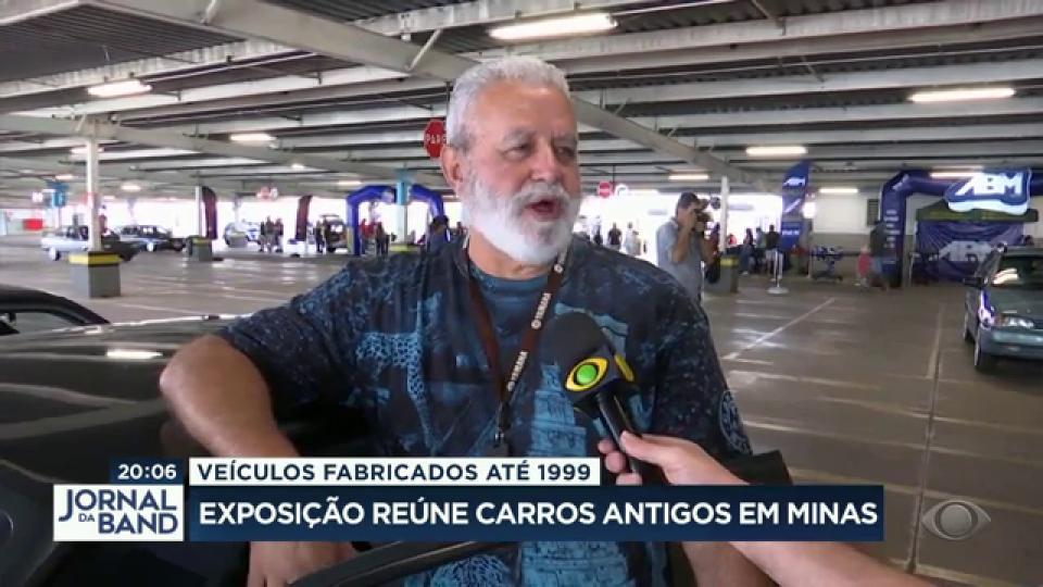 Exposição reúne carros antigos em Minas. - TV UOL Exposição reúne carros antigos em Minas. - TV UOL