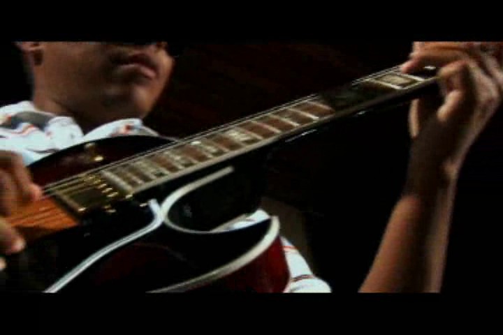 Marku Ribas "Quero bem, Querubim" (Sessão Alto-falante 2010) - 13/02 ...