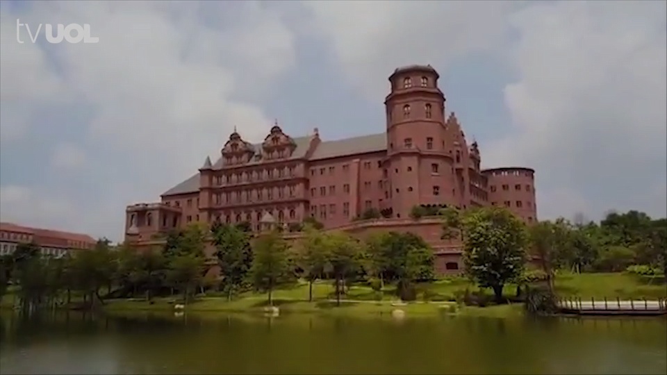 A nova sede da Huawei na China é inspirada na arquitetura europeia - 17 ...