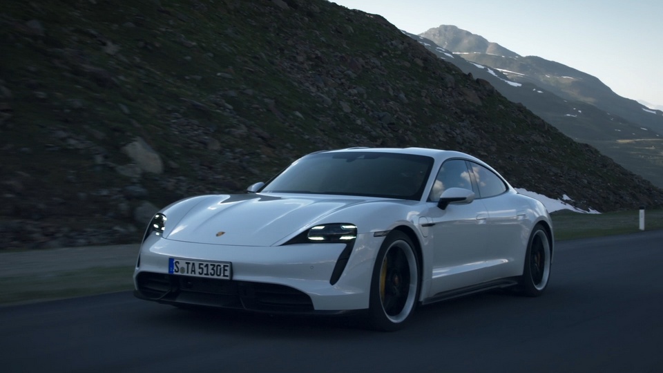 Taycan, o primeiro Porsche 100% elétrico chega ao Brasil em 2020 - 18 ...