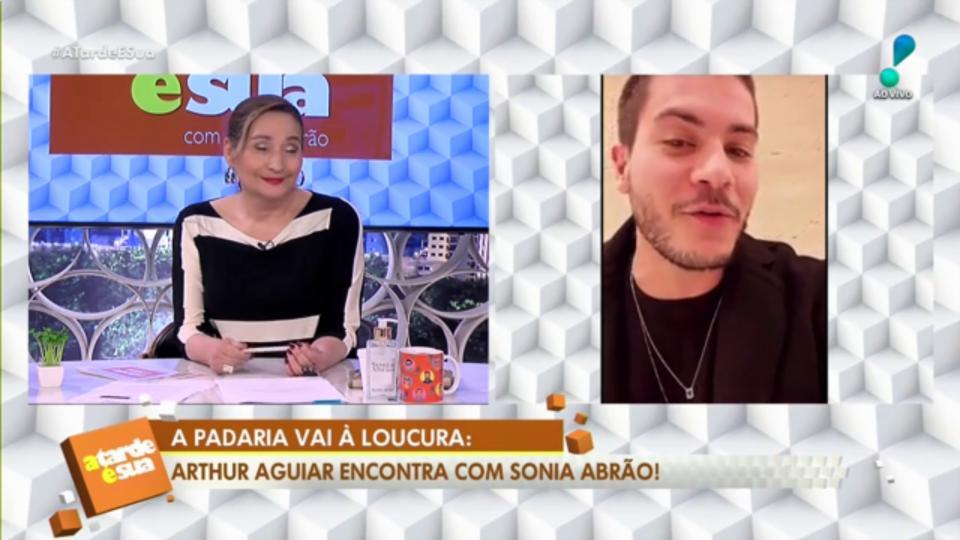 Arthur Aguiar e Sonia Abrão se encontram pela primeira vez após BBB22 ... Arthur Aguiar e Sonia Abrão se encontram pela primeira vez após BBB22 ...